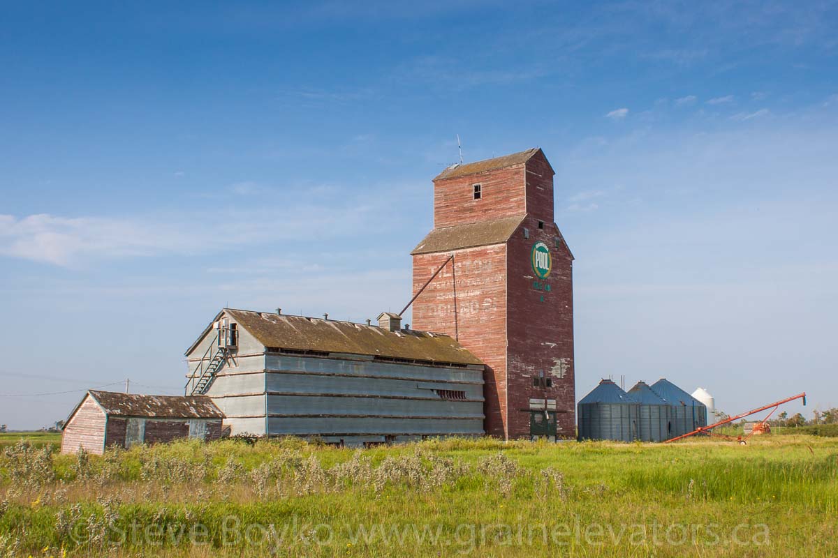 Tilston – Grain Elevators of Canada