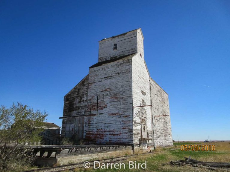 Milden – Grain Elevators of Canada